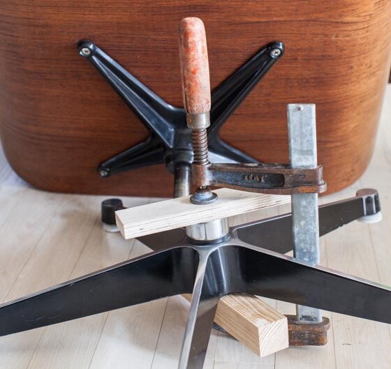 Eames Lounge Chair Seat Support Shaft Bushing